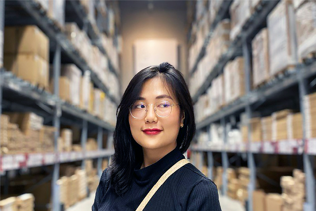 Smart Inventory Carrying Strategies for SMBs - LilyPad Applications